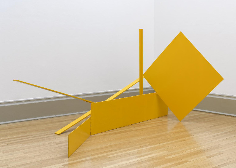 Five Noteworthy Sculptures by Anthony Caro | Ideelart